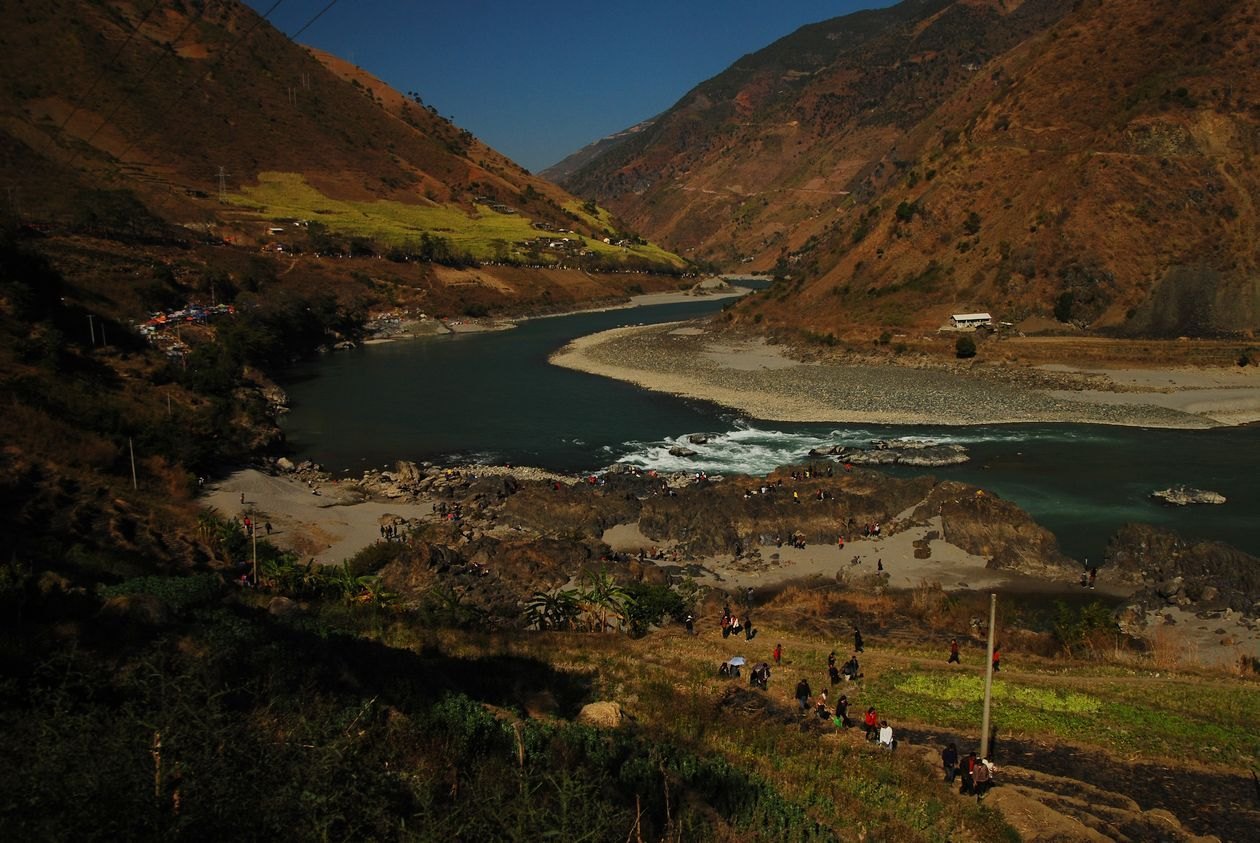 盘点全球特色温泉-------怒江澡塘会男女裸浴最具传奇人文色彩（200P） - 第1页 - 户外摄影 - 8264户外